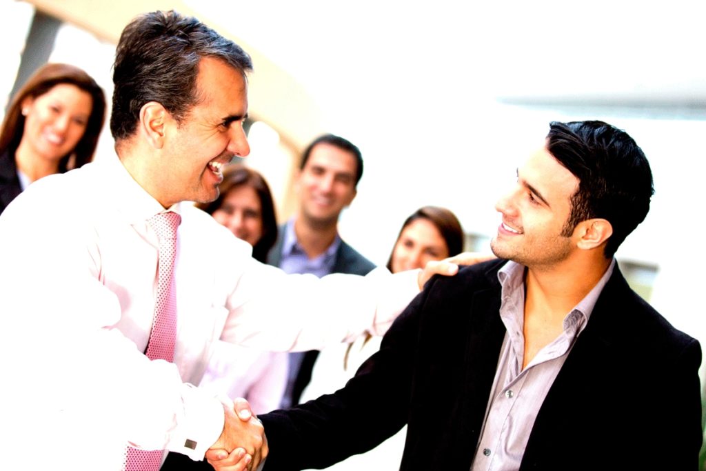 REQUISITOS PARA SER UNA EMPRESA SOCIALMENTE RESPONSABLE