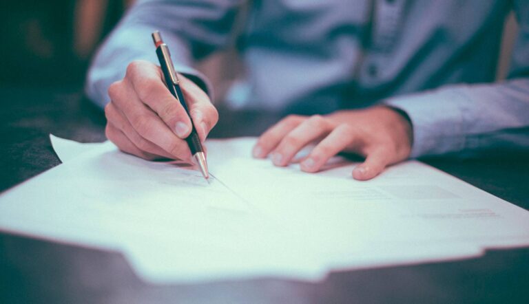 ¿CÓMO HACER UNA CONSTANCIA PERSONAL FÁCILMENTE?